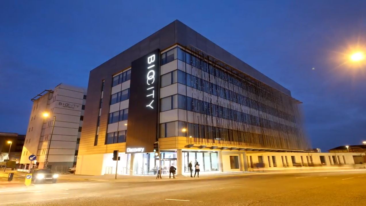 Stunning timelapse sees BioCity Discovery Building take shape