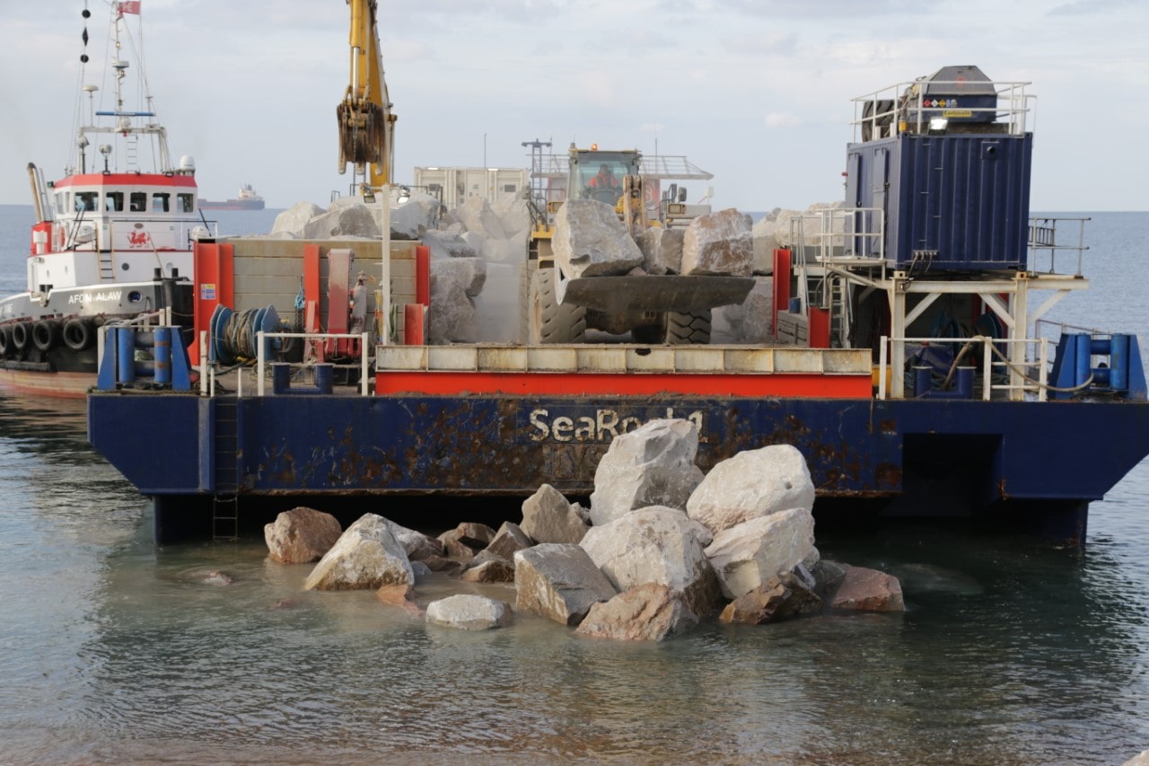 Joint venture supplies rock armour to Jurassic Coast - UK Construction ...